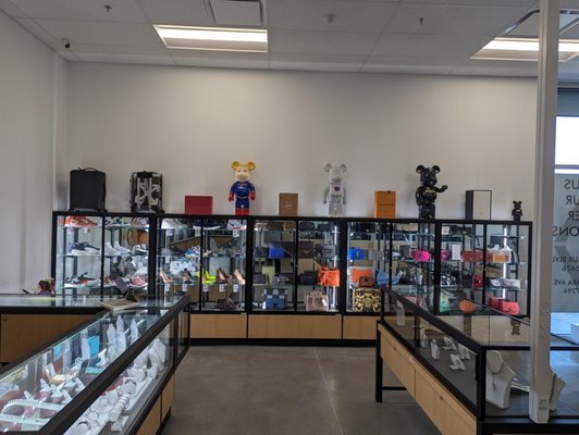 MAX PAWN LUXURY - Updated June 2026 - 12 Photos & 28 Reviews - 6410 S ...