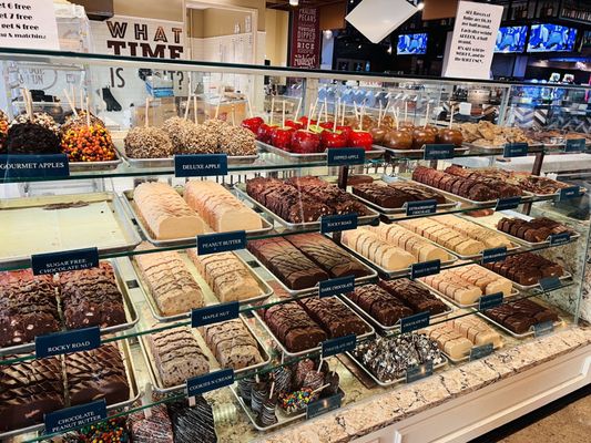 THE FUDGERY - Updated August 2025 - 189 Photos & 66 Reviews - 333 ...