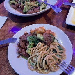 ROYAL CHINA RESTAURANT - Updated July 2025 - 339 Photos & 683 Reviews ...