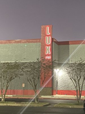 PREMIERE LUX CINE 12 - Updated July 2025 - 12 Photos - 10000 Emmett F ...