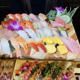 SAKE 2 ME SUSHI - Updated March 2025 - 1931 Photos & 579 Reviews - 4029 ...