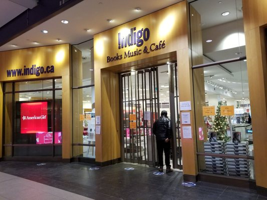 INDIGO - Updated December 2024 - 46 Photos & 44 Reviews - 220 Yonge St ...