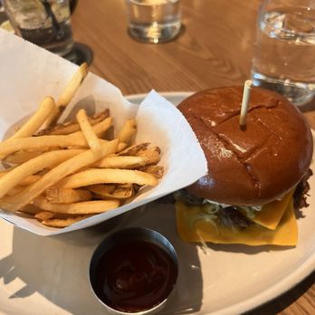 JOEY RESTAURANTS - Updated December 2025 - 1098 Photos & 564 Reviews ...