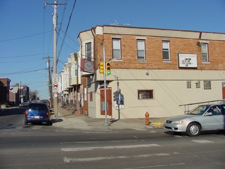 PIER ONE BAR AND GRILL - Updated July 2024 - 3501 G St, Philadelphia ...