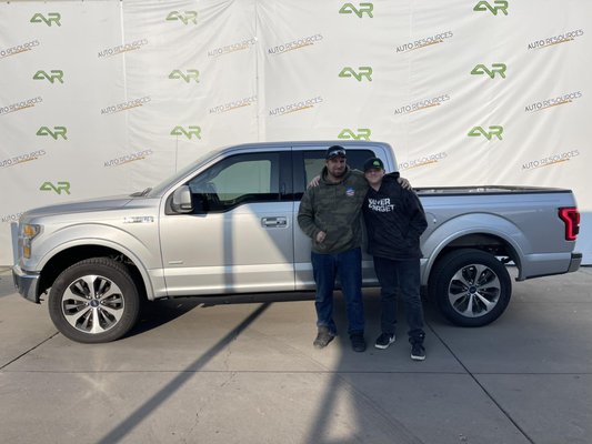 AUTO RESOURCES - Updated November 2025 - 43 Photos & 37 Reviews - 819 W ...