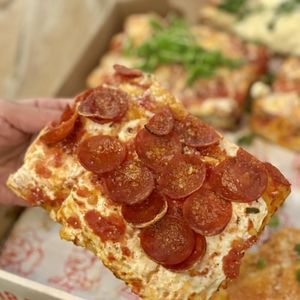 F&F RESTAURANT & BAR - Updated March 2025 - 13 Photos - 465 Court St ...