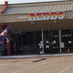 REDDS - Updated July 2025 - 242 Photos & 87 Reviews - 850 Cypress Creek ...