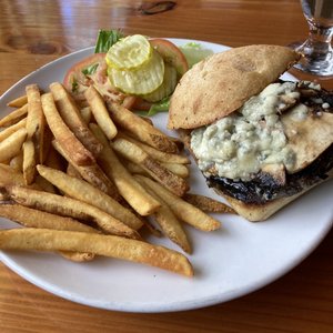 BRIX GRILL - 311 Photos & 487 Reviews - 527 SE Jackson St, Roseburg, OR ...