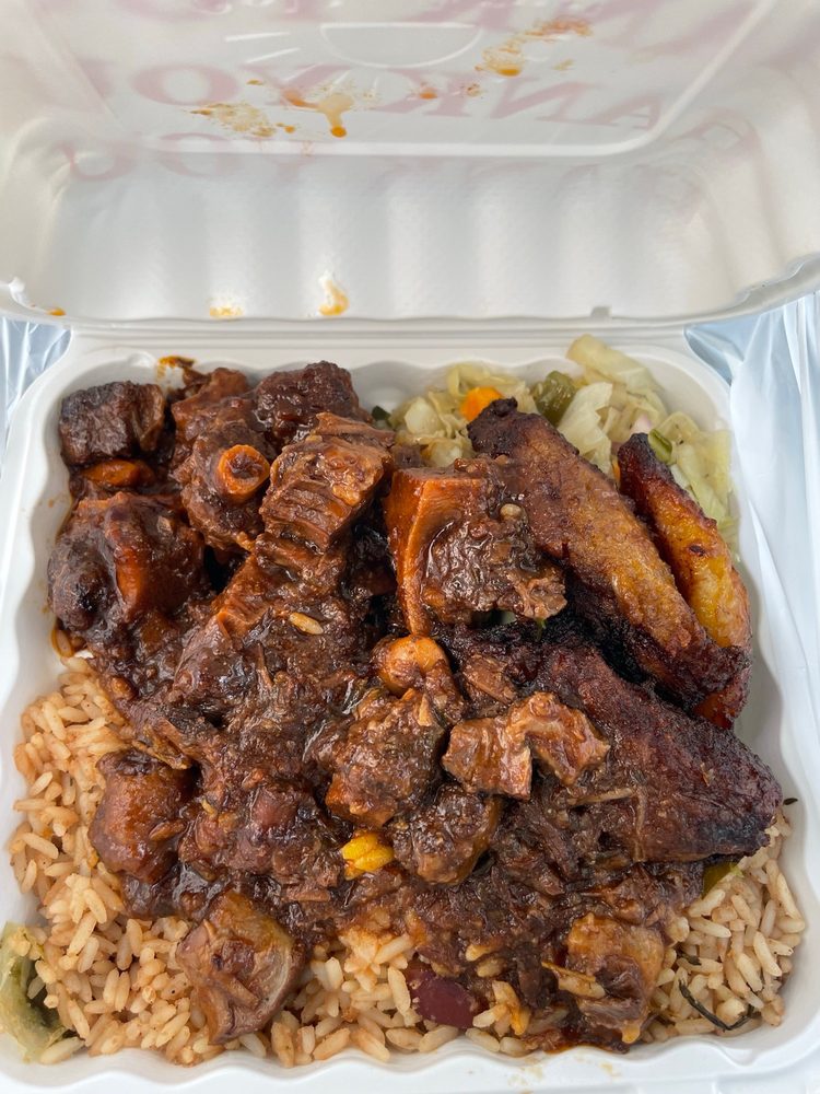 GOLDEN KRUST CARIBBEAN RESTAURANT - Updated August 2025 - 68 Photos ...