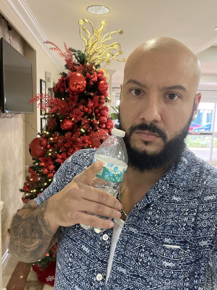 LARKIN COMMUNITY HOSPITAL - Updated September 2025 - 22 Photos & 50 ...