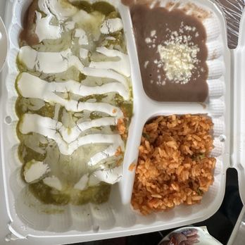 CLAU AND CHUI’S COCINA - Updated February 2025 - 72 Photos & 39 Reviews - 7192 Kalanianaʻole Hwy ...