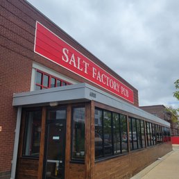 SALT FACTORY PUB - Updated December 2025 - 227 Photos & 325 Reviews ...