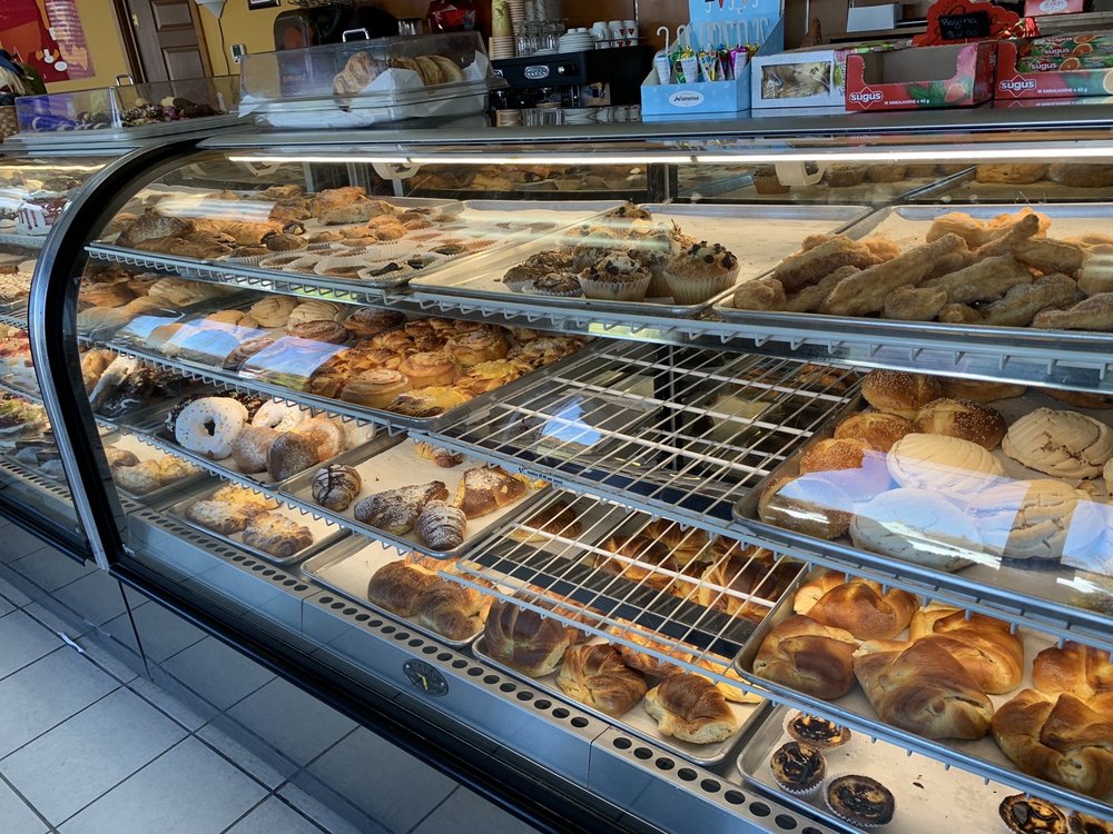 EURO FRESH BAKERY - 31 Photos & 22 Reviews - 882 Horseblock Rd ...