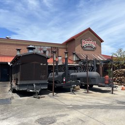 HUTCHINS BBQ - Updated December 2025 - 3466 Photos & 3225 Reviews ...