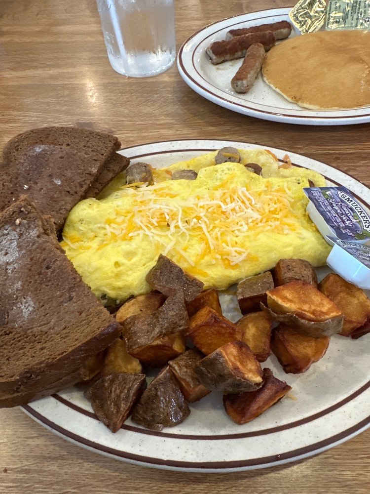 EGG-CETERA CAFE - Updated May 2026 - 40 Photos & 52 Reviews - 241 E ...
