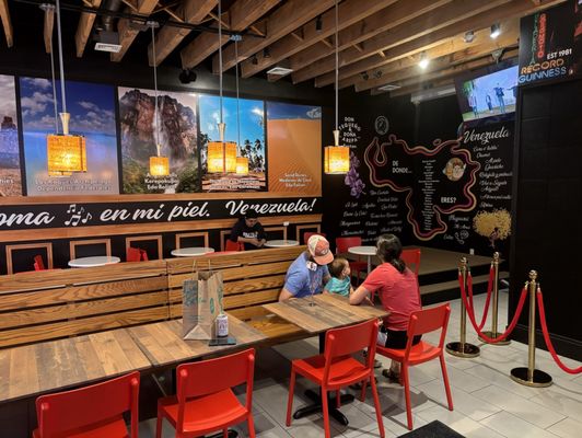 DON TEQUEÑO Y DOÑA AREPA - Updated September 2025 - 86 Photos & 28 ...