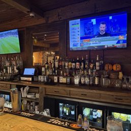LITTLE PUB OLD SAYBROOK - Updated December 2025 - 294 Photos & 262 ...