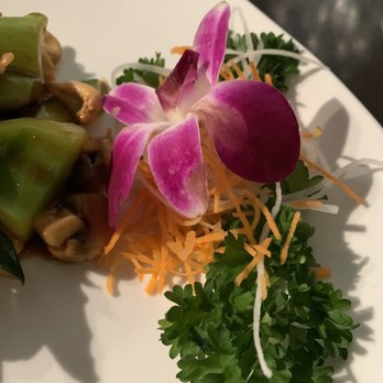 LE DISH - Updated December 2025 - 188 Photos & 132 Reviews - 1280 Rt 33 ...