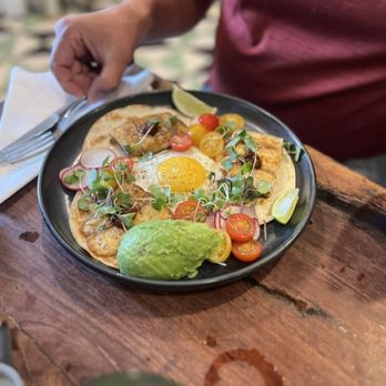 THE COLLINS QUARTER - Updated December 2024 - 4475 Photos & 2905 ...