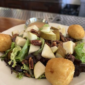 THE HAMILTON INN - Updated September 2025 - 901 Photos & 856 Reviews ...