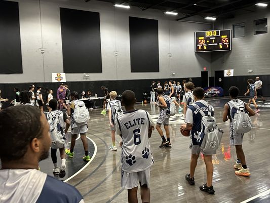 BULLDOG ELITE AAU - Updated March 2025 - 18 Photos - Avondale, Arizona ...