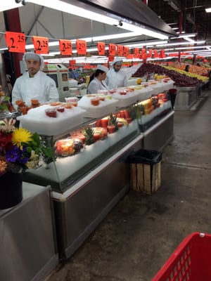 SAMI FRUITS - Updated May 2024 - 18 Photos - 8200 19E Avenue, Montréal ...