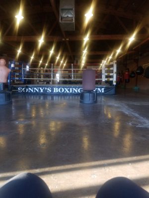 SONNY’S BOXING GYM - 27 Photos & 10 Reviews - 108 E Western Ave ...