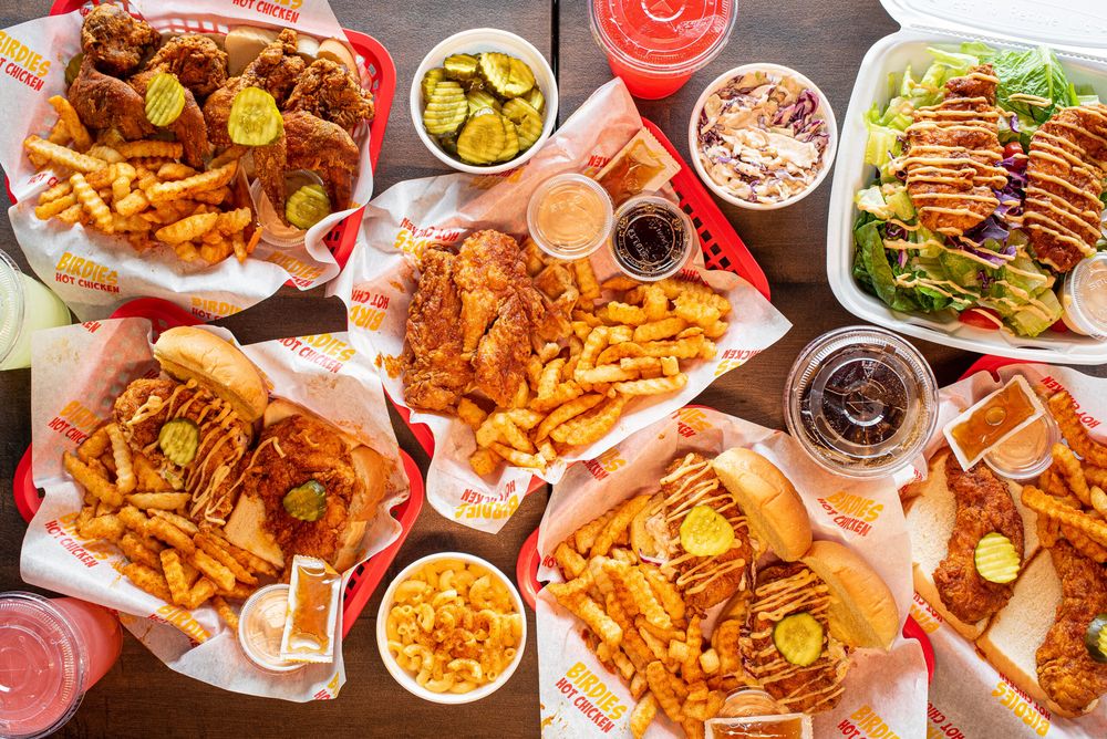 BIRDIES HOT CHICKEN - Updated May 2024 - 13 Photos - 267 Washington St ...