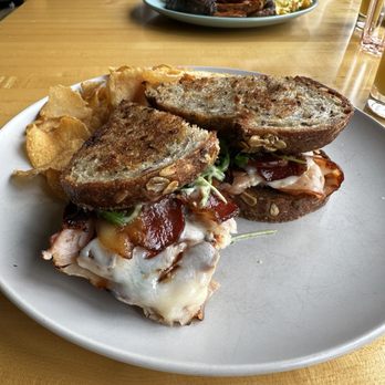 POMPETTE - Updated May 2024 - 83 Photos & 55 Reviews - 1960 N Damen Ave ...