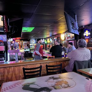 CR’S SPORTSBAR - Updated December 2025 - 12 Photos & 10 Reviews - 8525 ...