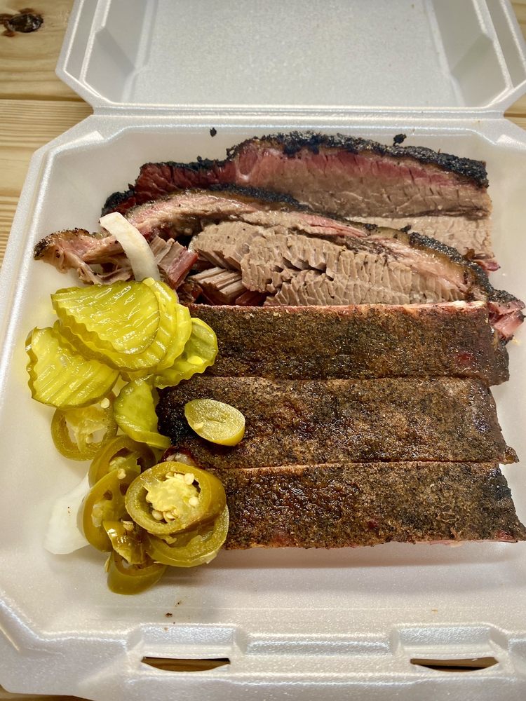 GARRETT’S BARBECUE - Updated September 2024 - 6062 Holly Rd, Corpus ... GARRETT’S BARBECUE - Updated September 2024 - 6062 Holly Rd, Corpus ...