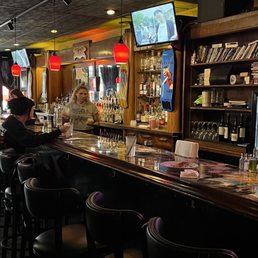 JOHNNY RAD’S PIZZERIA TAVERN - Updated July 2025 - 309 Photos & 438 ...