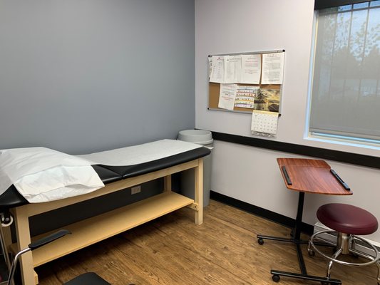 MEDNOW CLINICS - AURORA - Updated October 2025 - 48 Reviews - 15101 E Iliff Ave 140, Aurora ...