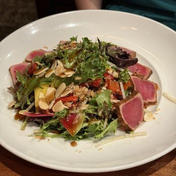 SEASONS 52 - Updated December 2025 - 1358 Photos & 1070 Reviews - 7300 ...