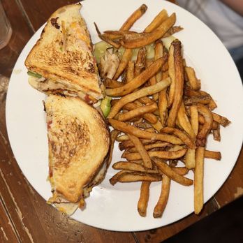 DONNER LAKE KITCHEN - Updated August 2024 - 499 Photos & 467 Reviews ...