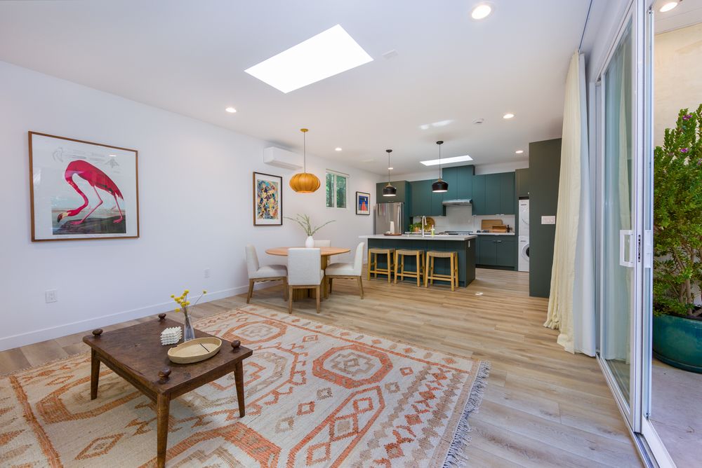 BDS CONSTRUCTION - Updated April 2025 - 15 Photos - 23615 Welby Way, West Hills, California ...