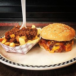 WEDGE INN - Updated October 2025 - 137 Photos & 82 Reviews - 885 Summer ...