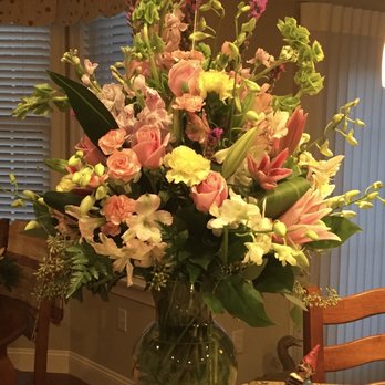 HENDRICKS FLOWER SHOP - Updated December 2025 - 24 Reviews - 322 S ...