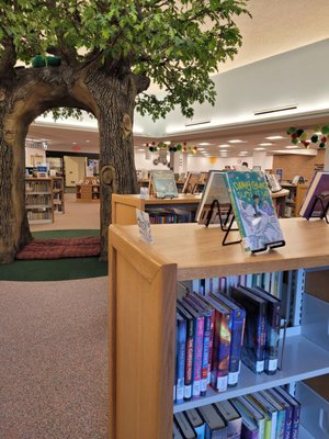 WALLINGFORD PUBLIC LIBRARY - Updated December 2025 - 76 Photos & 25 ...