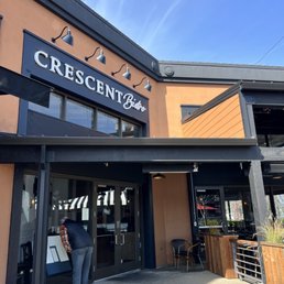 CRESCENT BISTRO - Updated January 2026 - 530 Photos & 384 Reviews - 45 ...