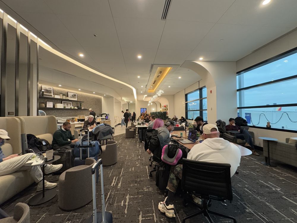 THE CLUB - Updated October 2025 - 136 Photos & 59 Reviews - 5700 S ...