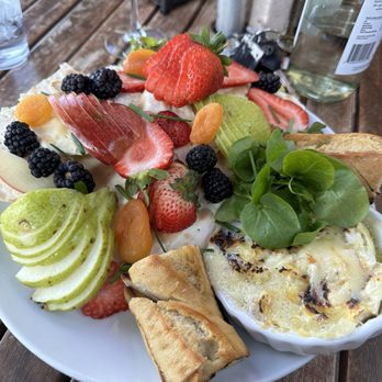 ASYLUM RESTAURANT - Updated July 2024 - 688 Photos & 610 Reviews - 200 ...