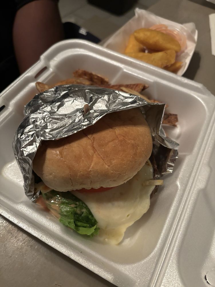 MIRA VE - Updated March 2025 - 19 Photos - 105 Mammoth Rd, Lowell ...