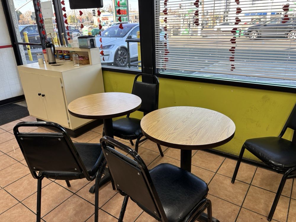 DAVE’S DONUT SHOP - Updated October 2025 - 28 Photos & 18 Reviews ...