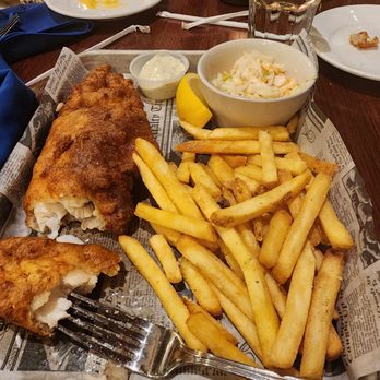 THE IRISHMAN PUB & EATERY - Updated January 2025 - 276 Photos & 315 ...