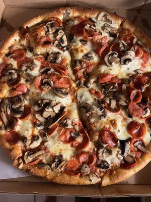 UMBERTO’S PIZZERIA & RESTAURANT - Updated December 2025 - 77 Photos ...