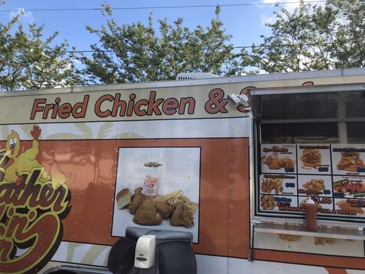 FEATHER-N-FIN - Updated October 2025 - 24 Photos & 16 Reviews - 2680 ...