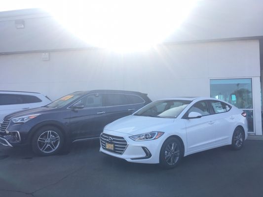 VISALIA HYUNDAI - Updated January 2025 - 24 Photos & 64 Reviews - 220 S ...