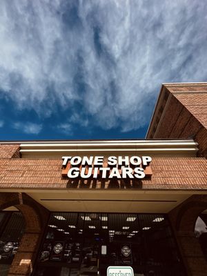 TONE SHOP GUITARS - FORT WORTH - Updated August 2025 - 4608 Bryant Irvin Rd, Fort Worth, Texas ...