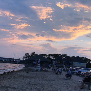 ISLIP TOWN BEACH - Updated November 2025 - 34 Photos - 600 S Bay Ave ...